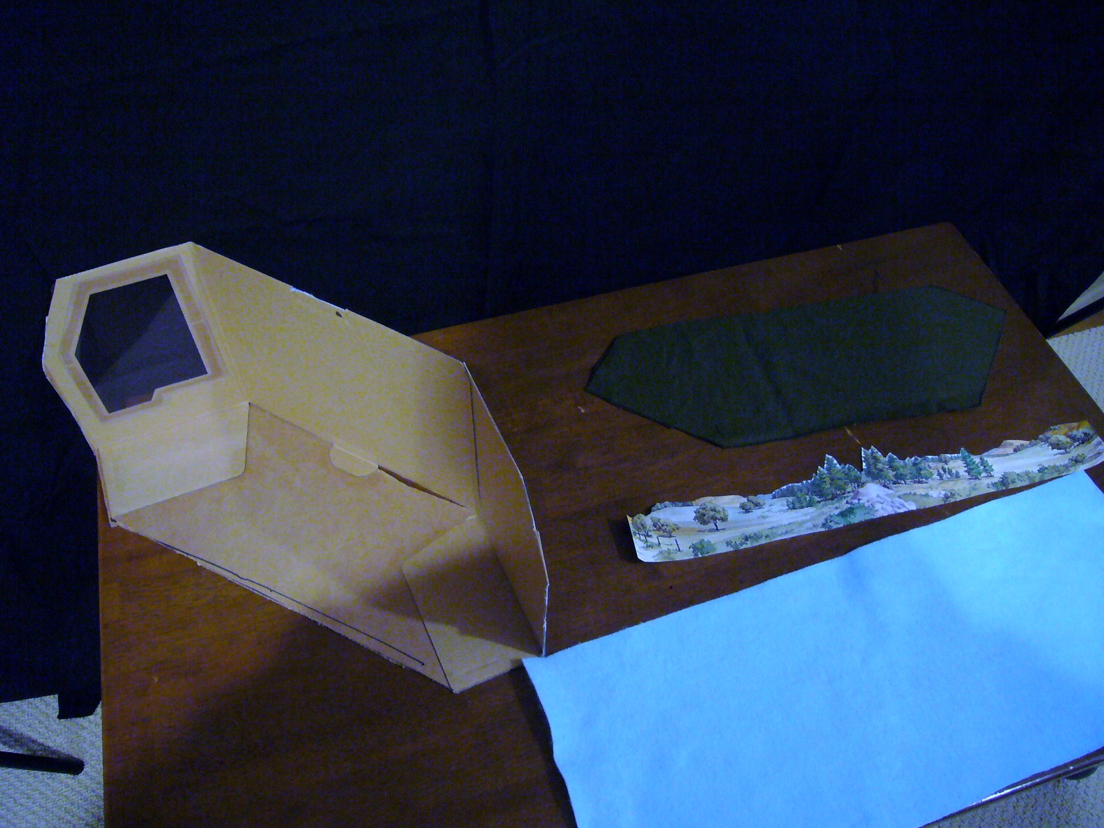 Stern Rake Studio: All the World's a (Miniature) Stage