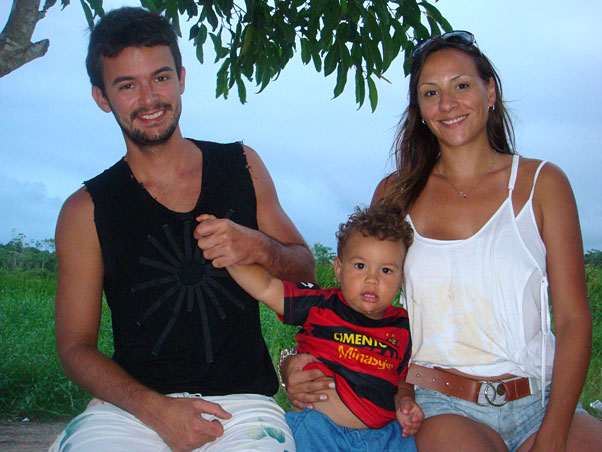 Analy Rosa Blog Oficial: Analy e Alan Pierre: felicidade com Theo