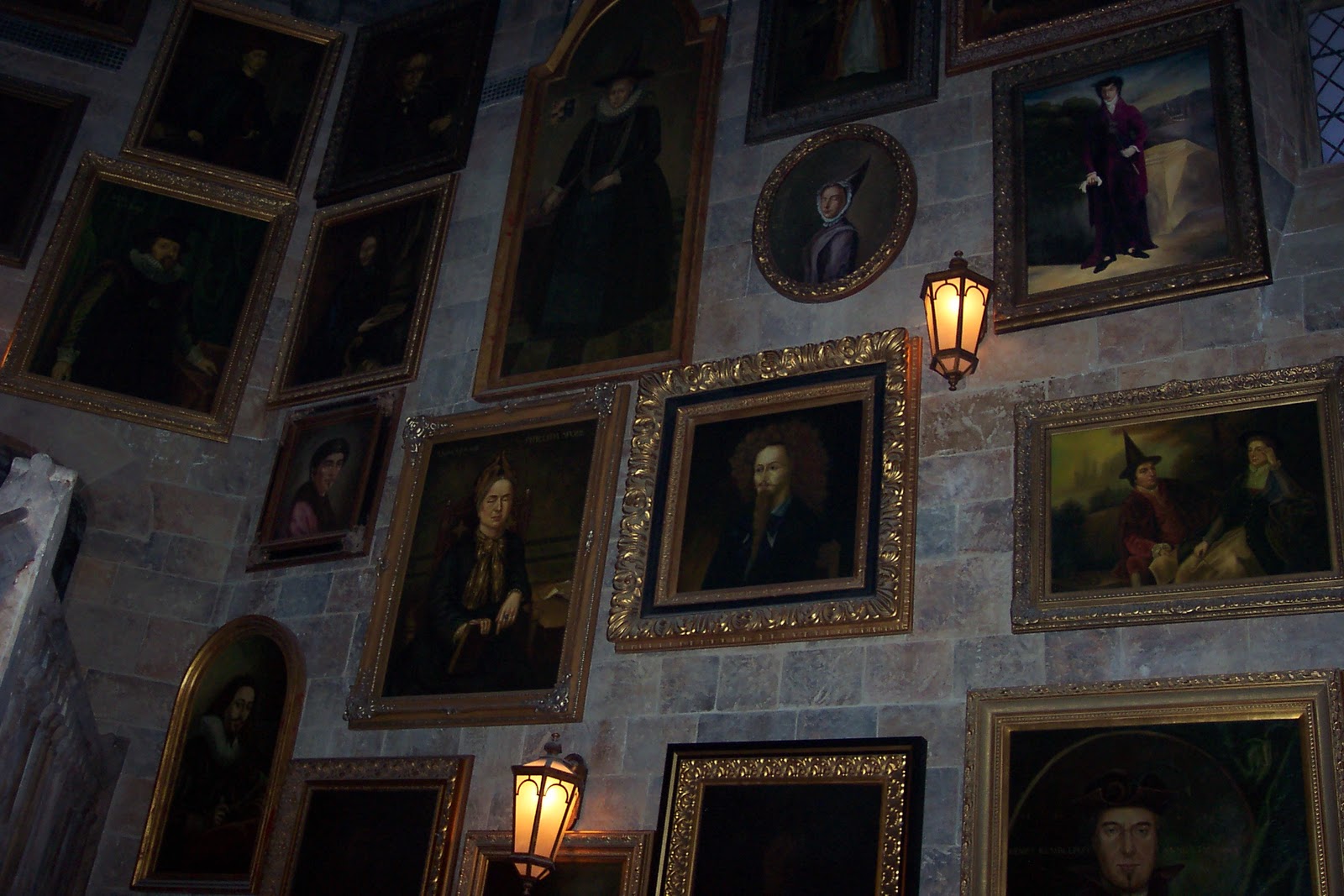 Paisley Curtain: Interior Designer for Hogwarts