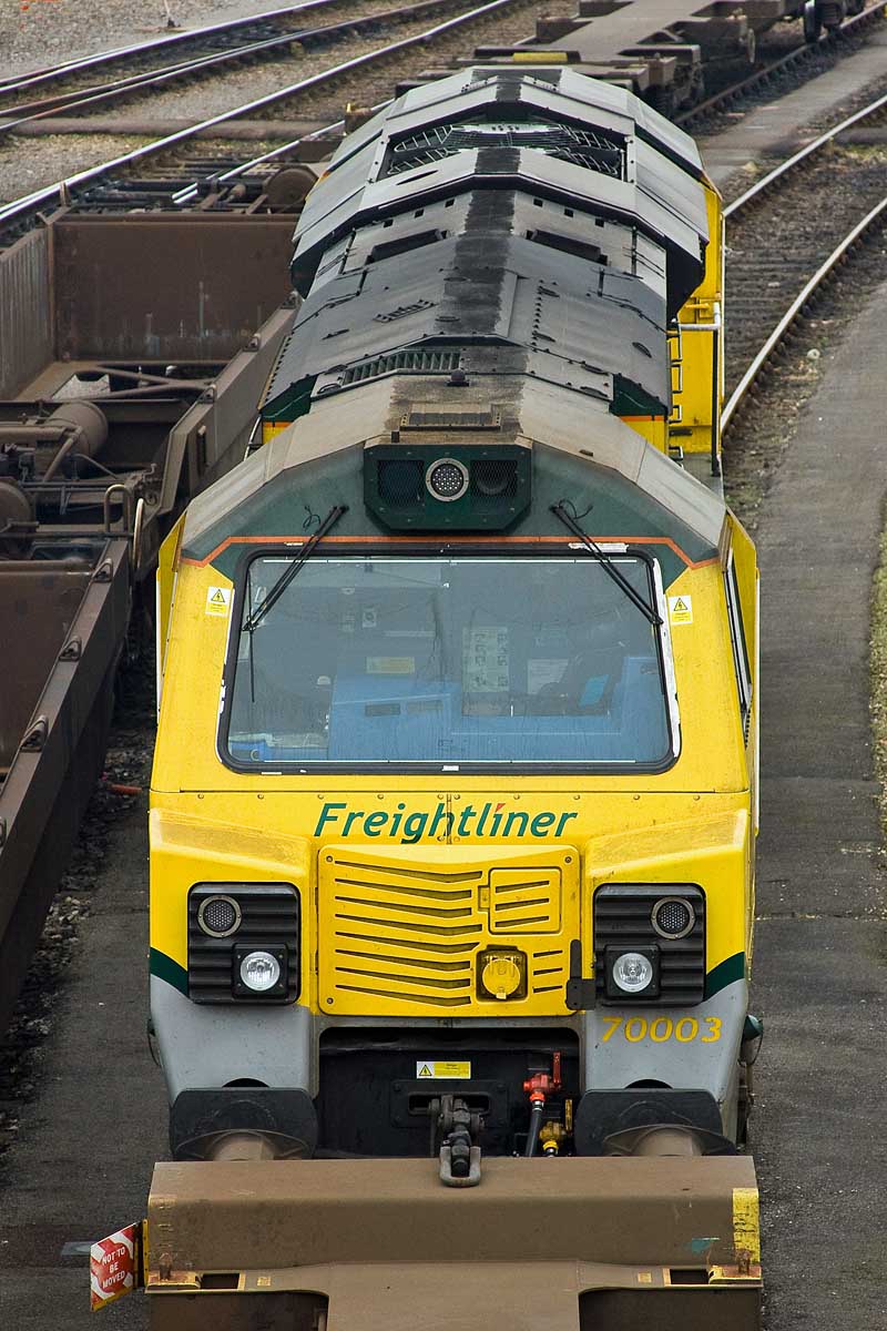 47s and other Classic Power at Southampton: 70003 the first Class 70 to ...