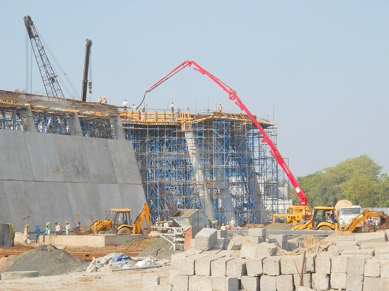 Photo Gallery: Construction of Mahatma Mandir, Gandhinagar.