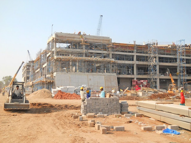 Photo Gallery: Construction of Mahatma Mandir, Gandhinagar.