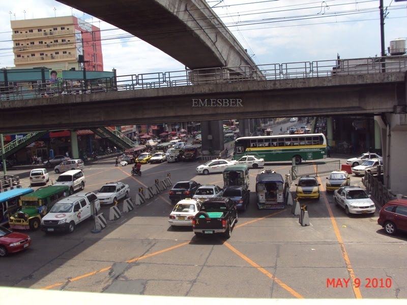 Em Esber Blog 2: Views of the intersection of EDSA and Aurora Boulevard ...