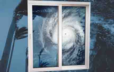 ID2775 AVILA 2010: EFCO window systems: impact resistant sliding doors.