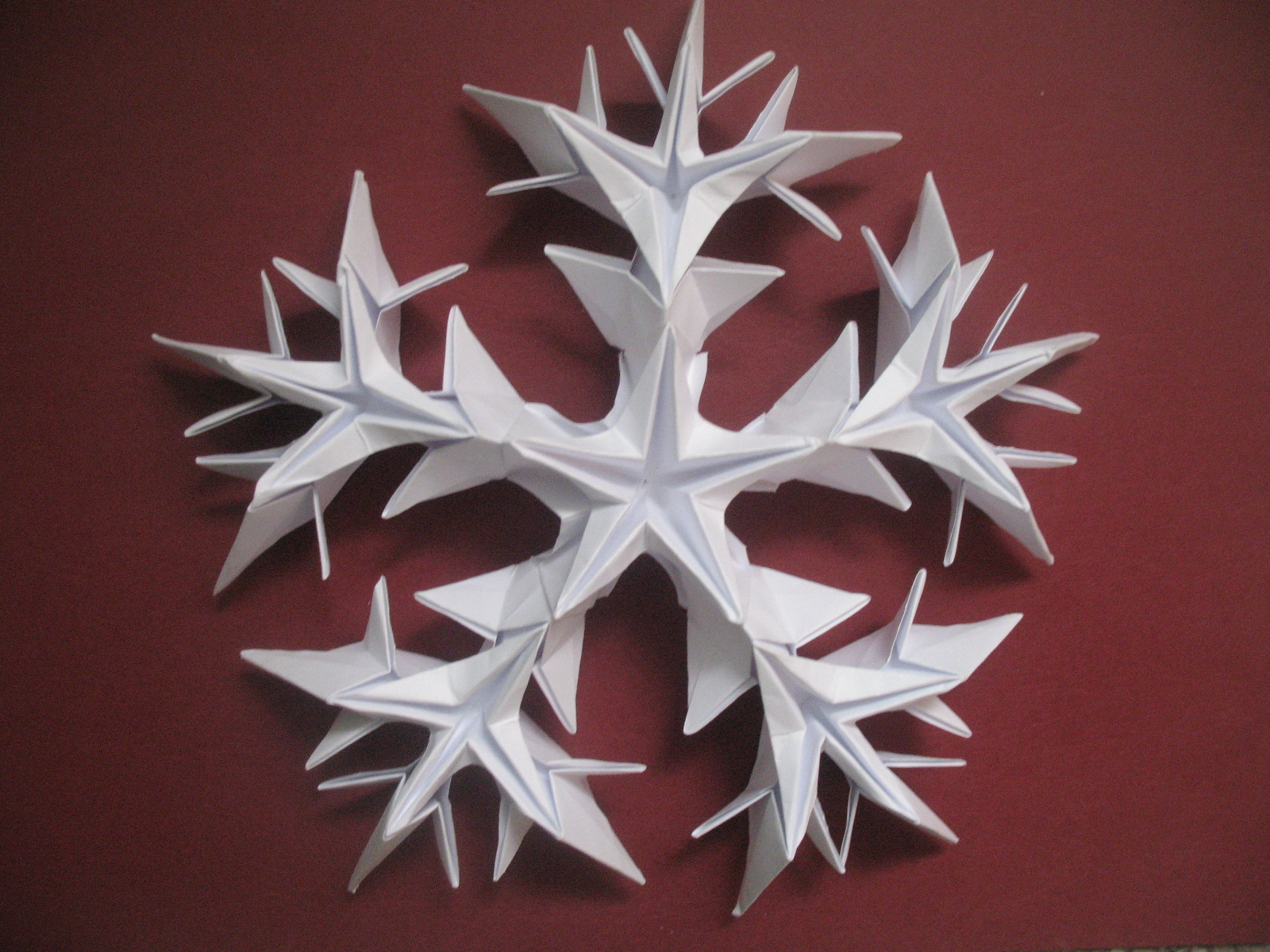 INTERFERENTE: Vis de iarna:Origami fulgi de nea/Winter dream:Origami ...