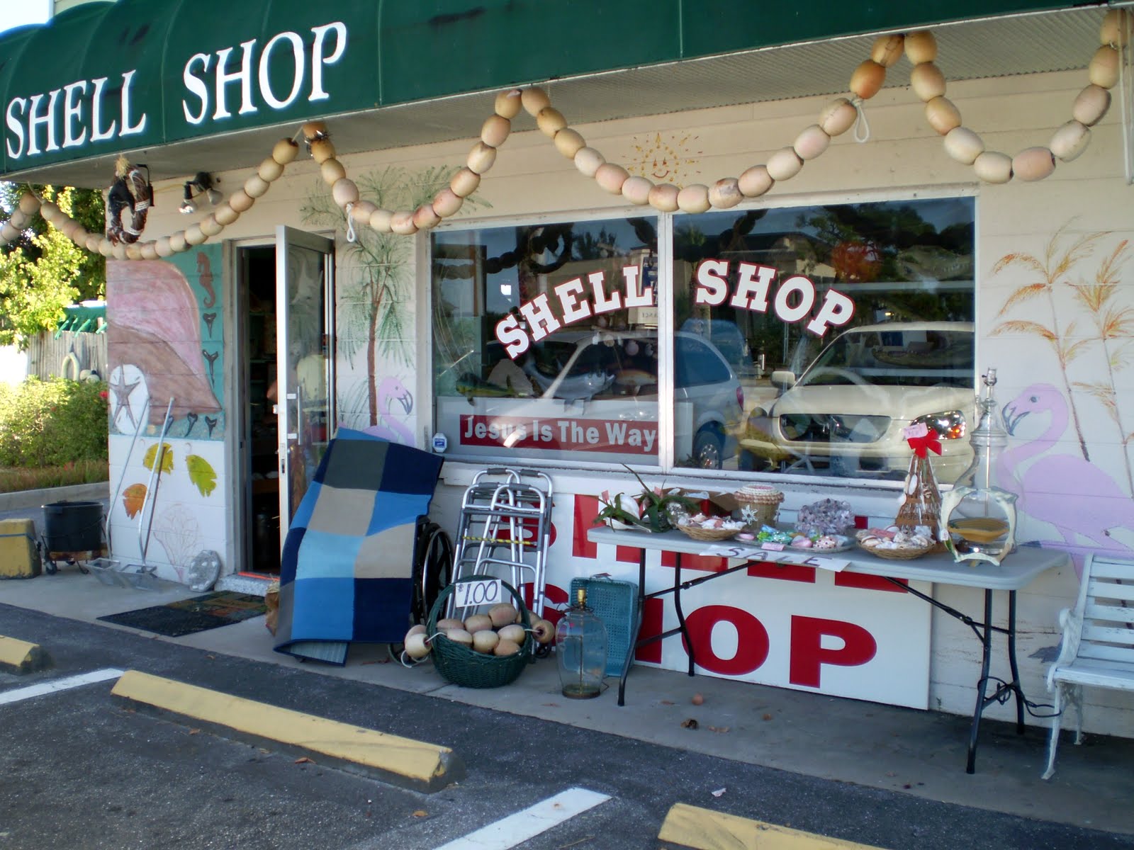 Roses are Red - Violets are the Shell Shop