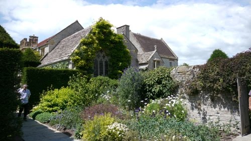 Lytes Cary Manor National Trust - Britain All Over Travel Guide