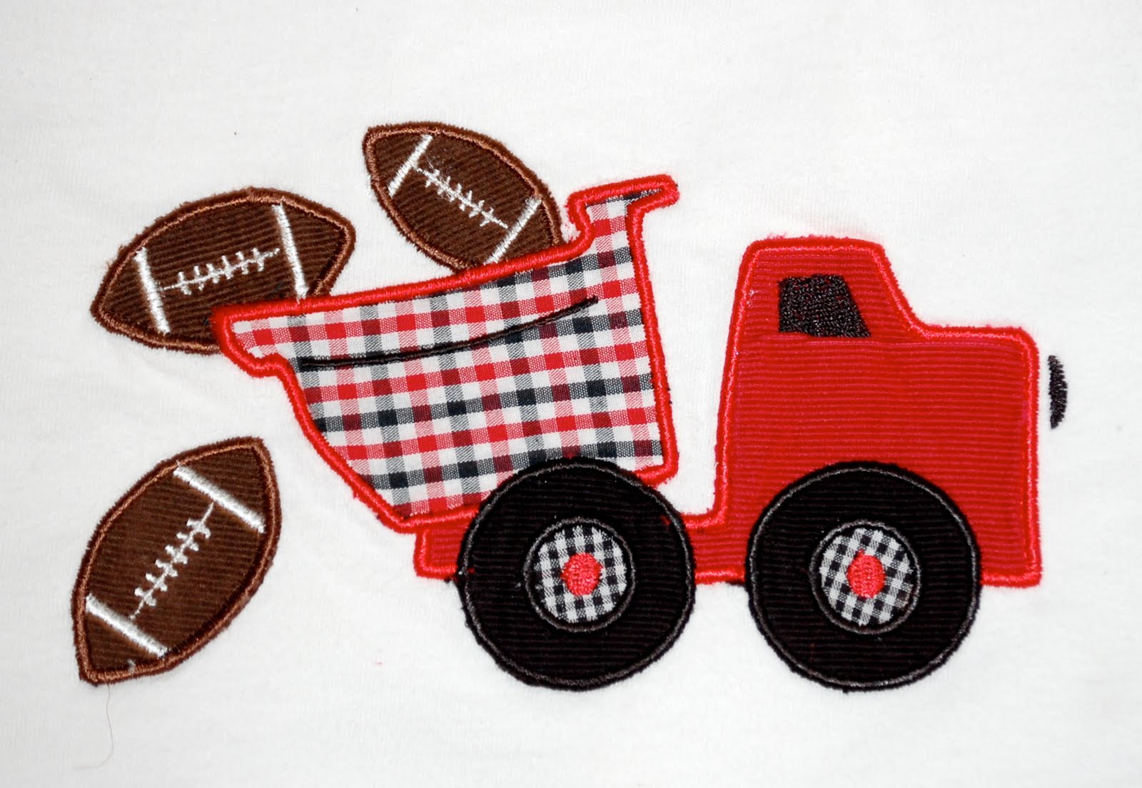 SHANNON STITCHES: Boy Applique Designs