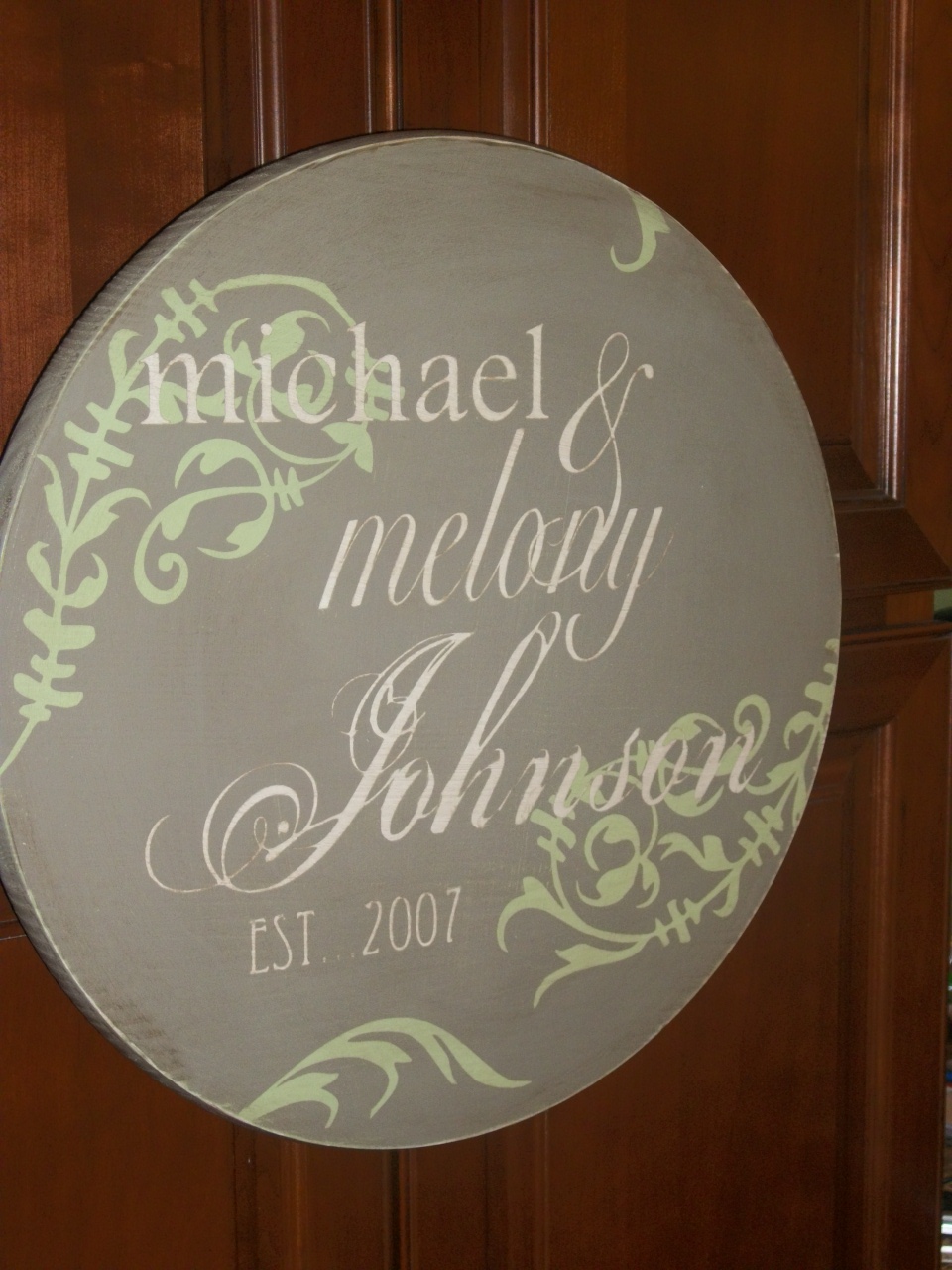 Virginia's Looking Glass: Hand Painted Round Wooden Signs....