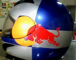 STICKRENZ: Red Bull Helmet Sticker