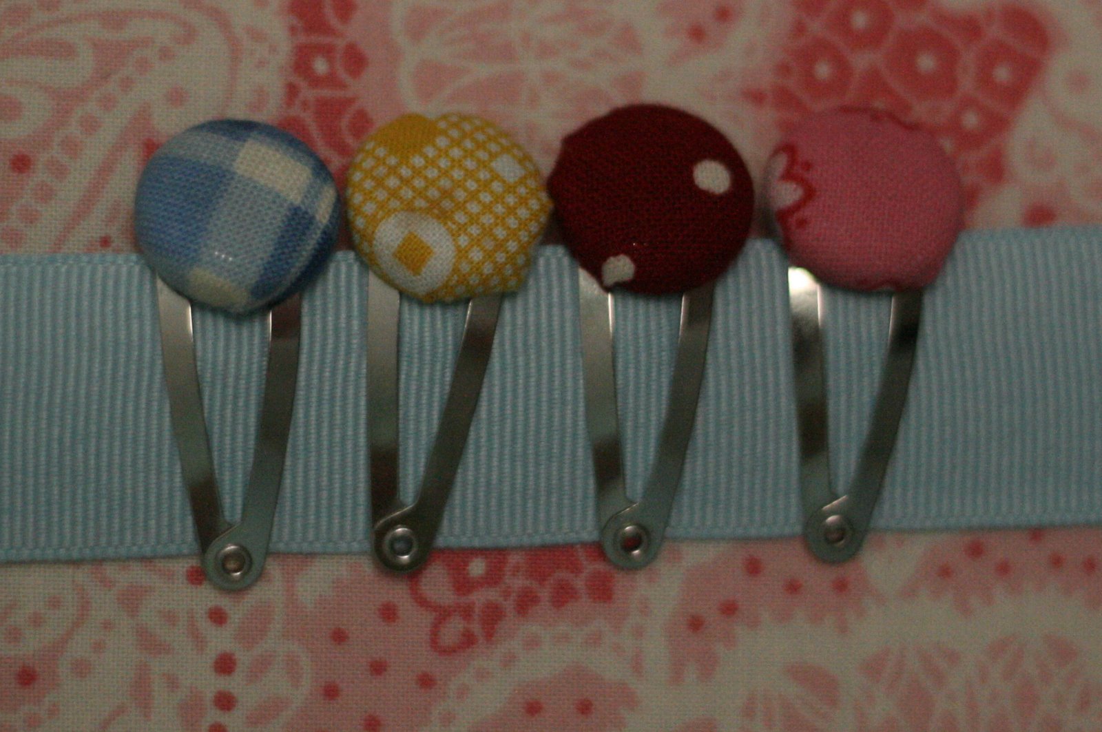 One Project A Day...: Covered Button Clips