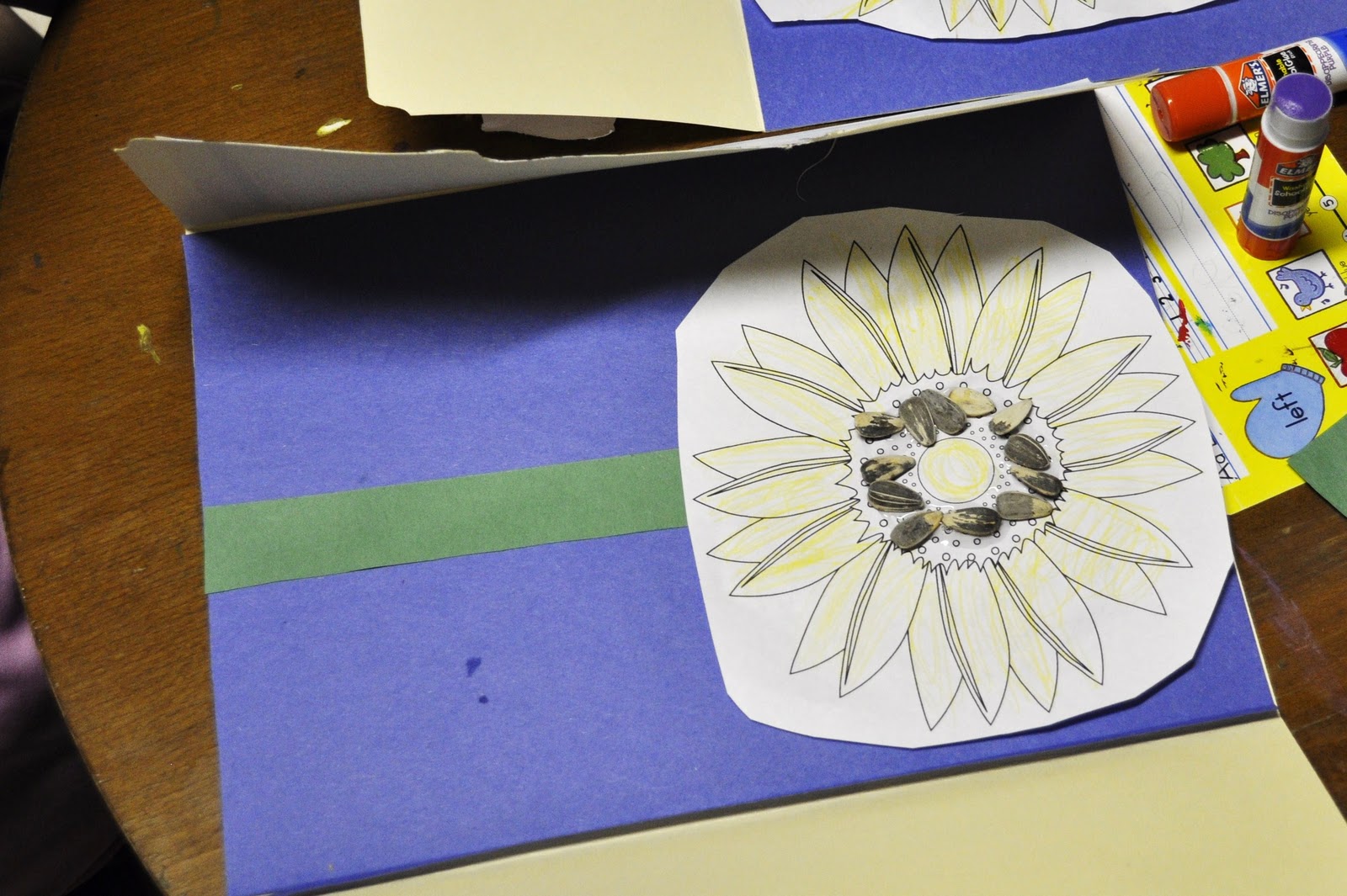 Kansas Day Lapbook for Kids - Kids Activities | Saving Money | Home ...