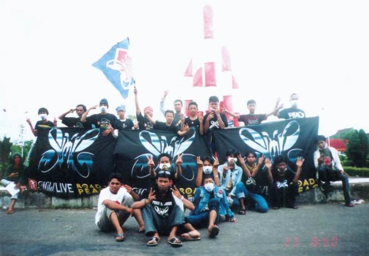 Slankers Kadusari Complex (Majalengka Timur): Wallpaper Slank & Slankers