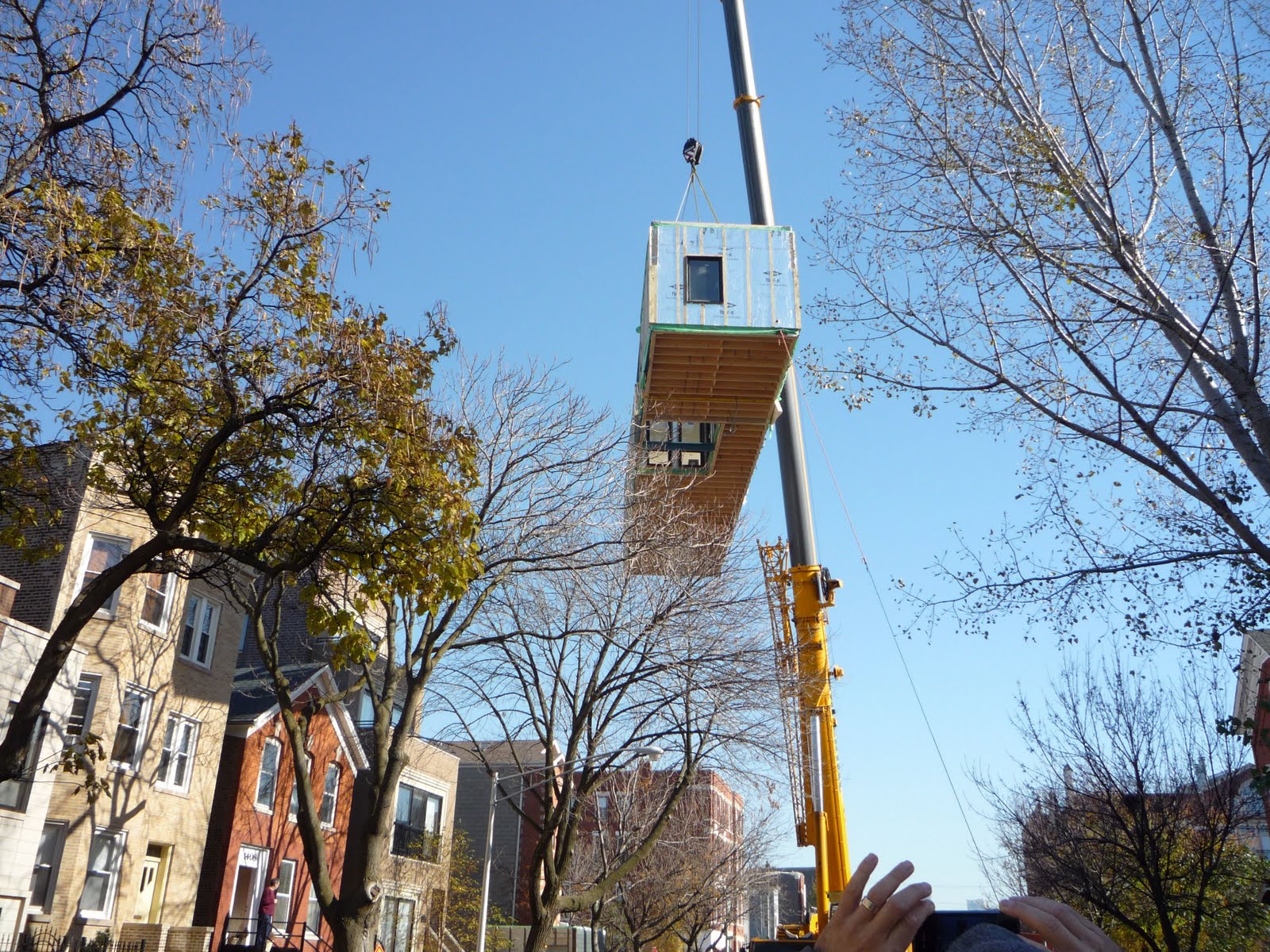 Prefab in Chicago: Flying House