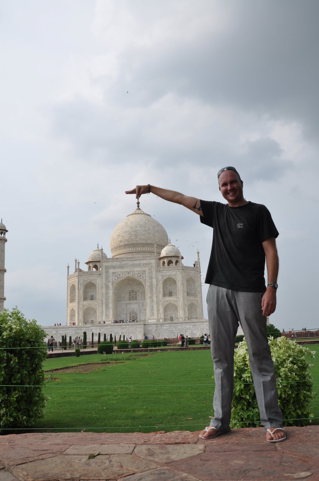 Temple and Mason's Travel Blog: Taj Ganji and Agra