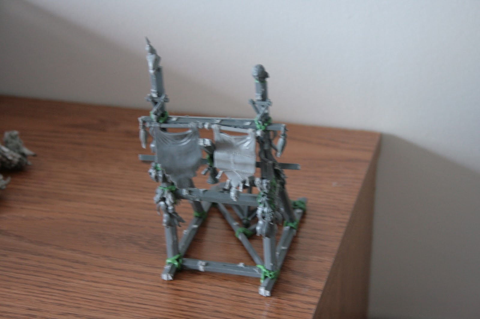 GryphonAerieStudio: Conversion Work: Skaven Plague Claw Catapult