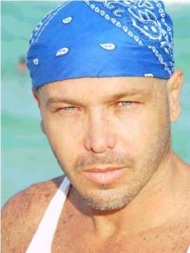 Adolfo Cubas reconoce que fue amante de Ricky Martin