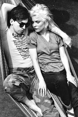 STEREOSTONES HAPPY BIRTHDAYS ROCK: 5 DE ENERO NACE el guitarrista Chris Stein - Blondie - 1950