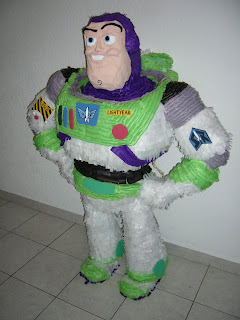 Blog PIÑATAS FOSMASTER: Piñata Buzz Lightyear