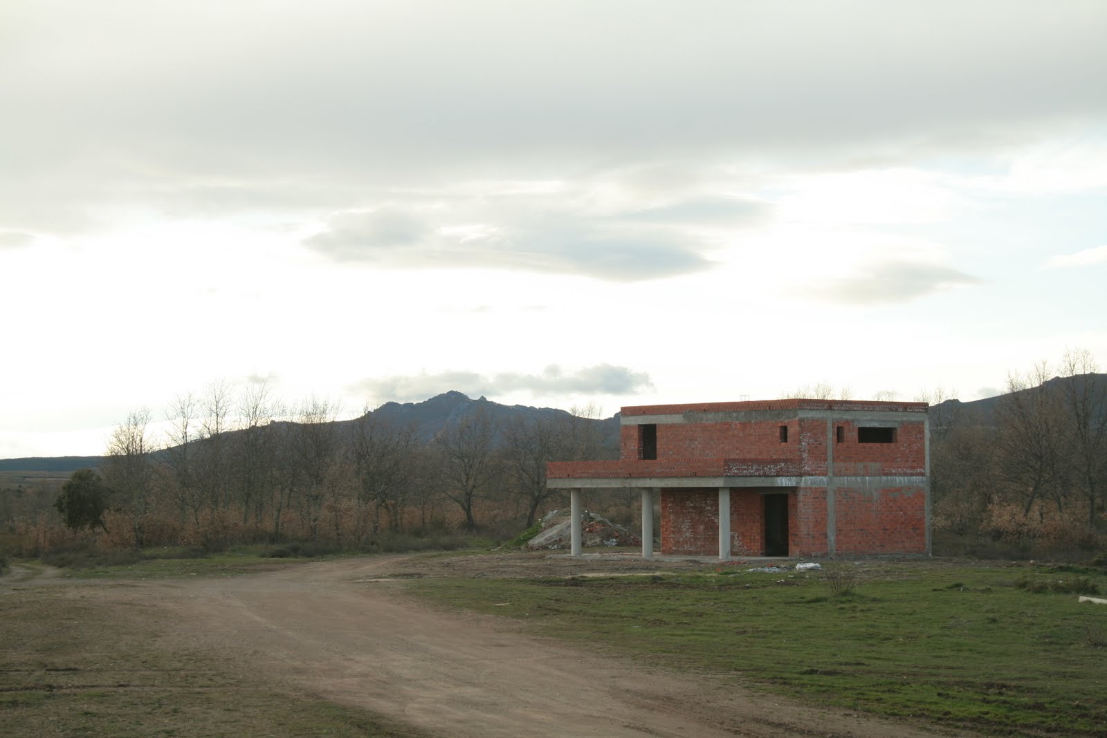 ASTROALISTE: Observatorio astronómico en Mahíde