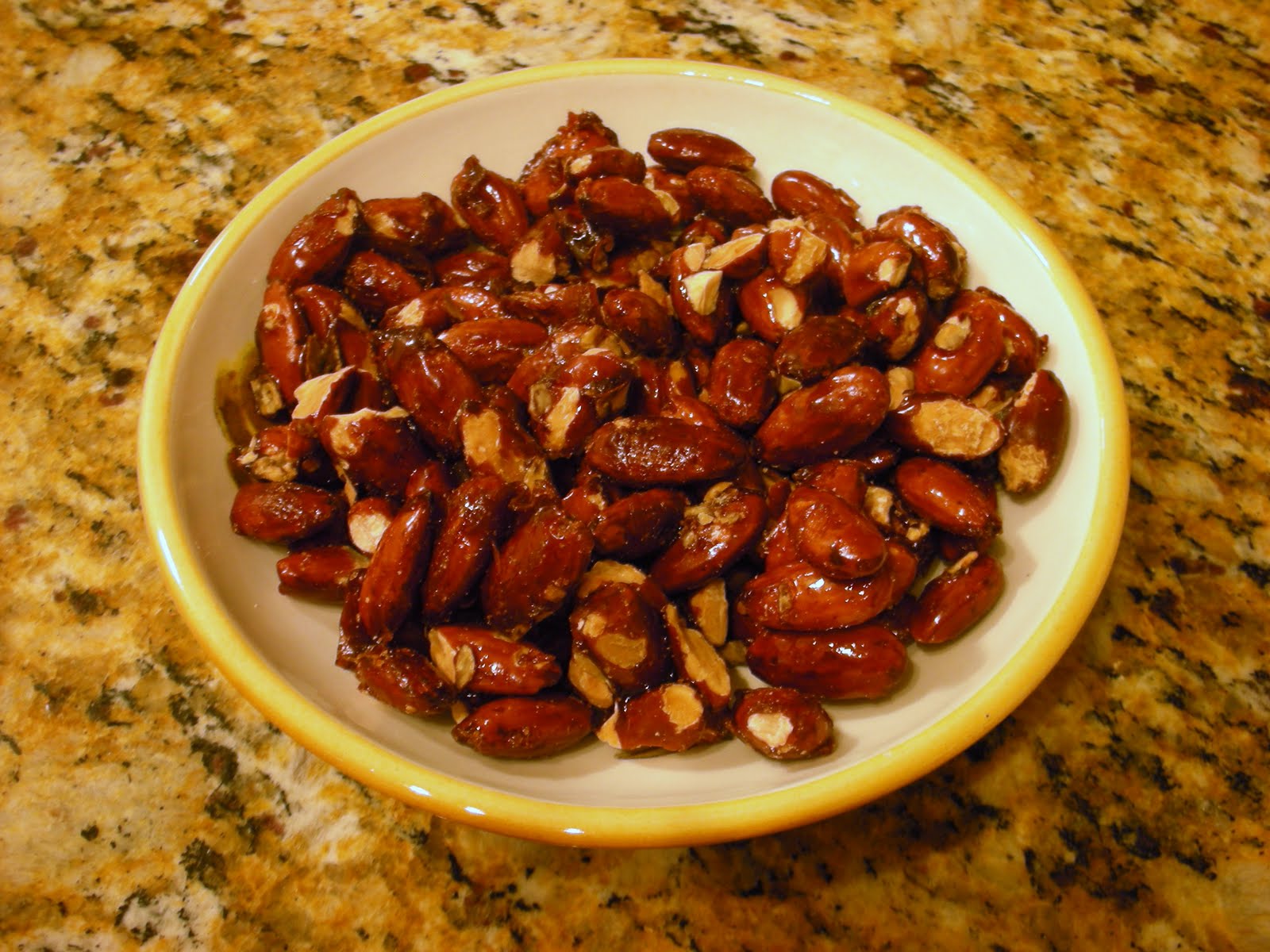 Everyday Vegan: Caramelized Cayenne Almonds