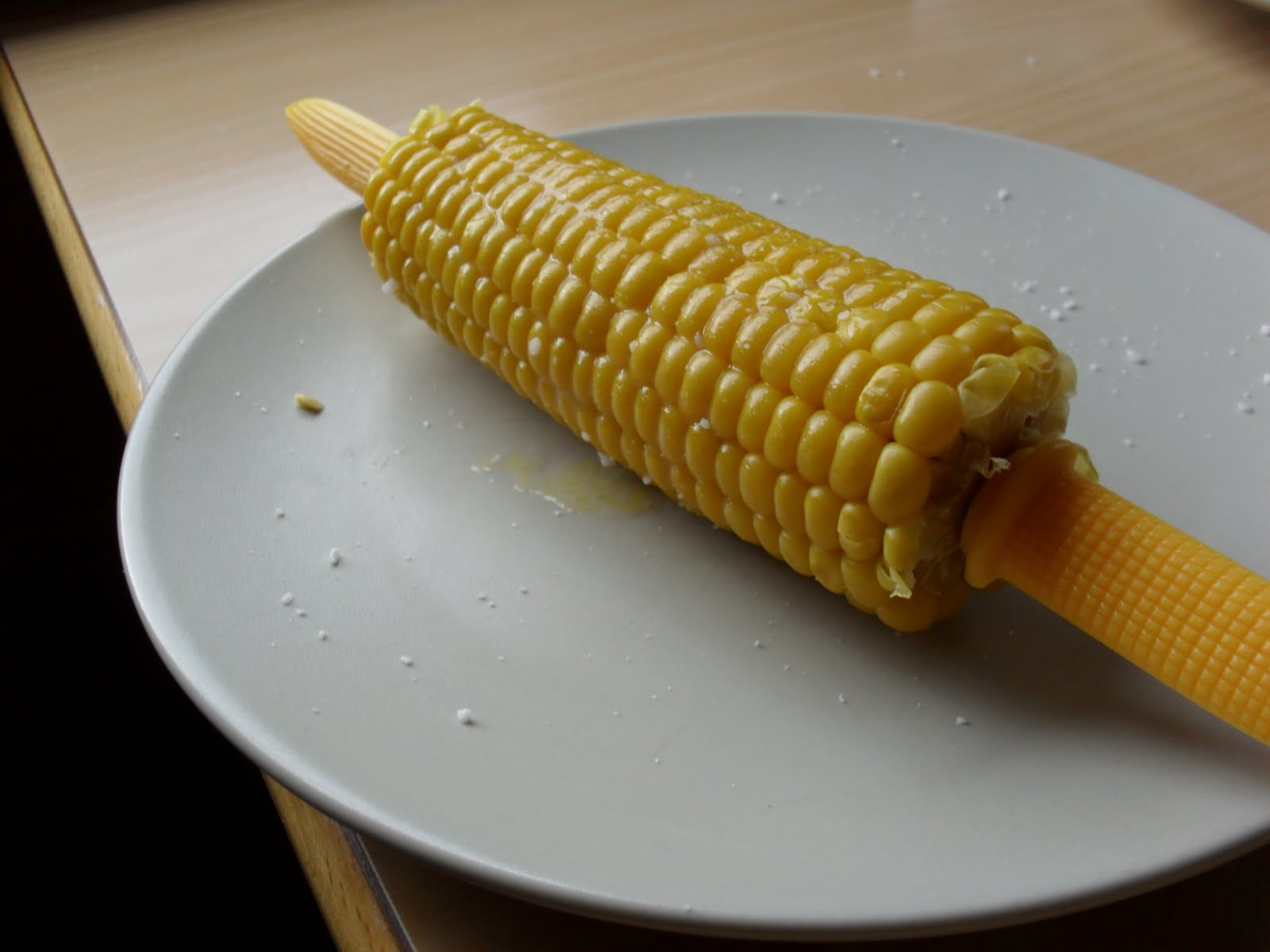 Holy macaroni!: Maiskolbe med smør