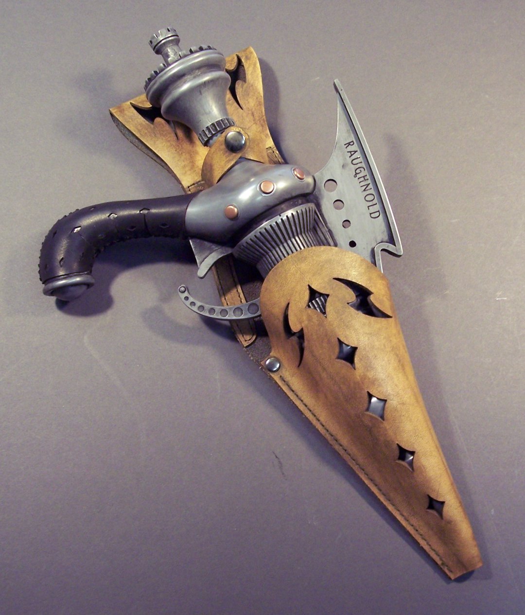Tom Banwell—Leather and Resin Projects: A Steamier Raygun Holster