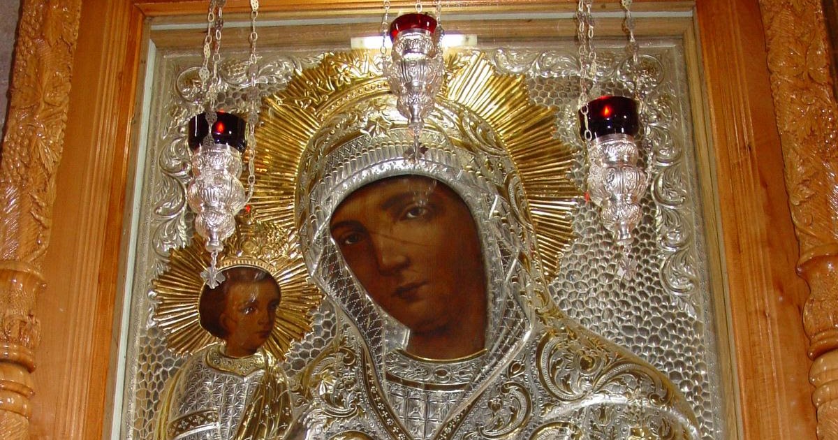 MAICA DOMNULUI: Fecioara Maria-Icoane facatoare de minuni