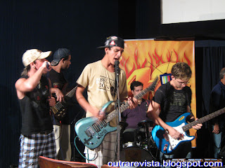 Outra Revista: 40 GRAUS estreia no Canal 21