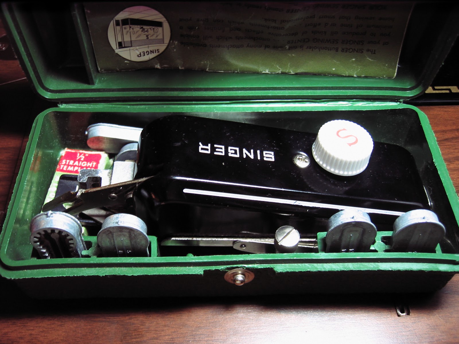 Sew Old - Sew New: An Old Fashioned Good Idea, The Buttonholer