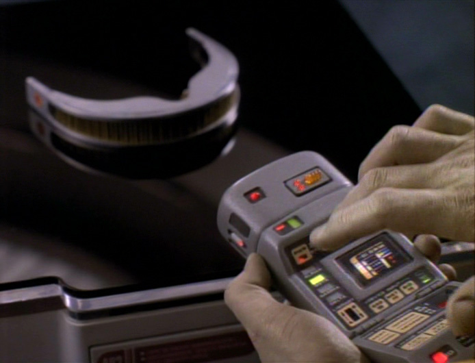 Star Trek Prop, Costume & Auction Authority: Star Trek: The Next ...