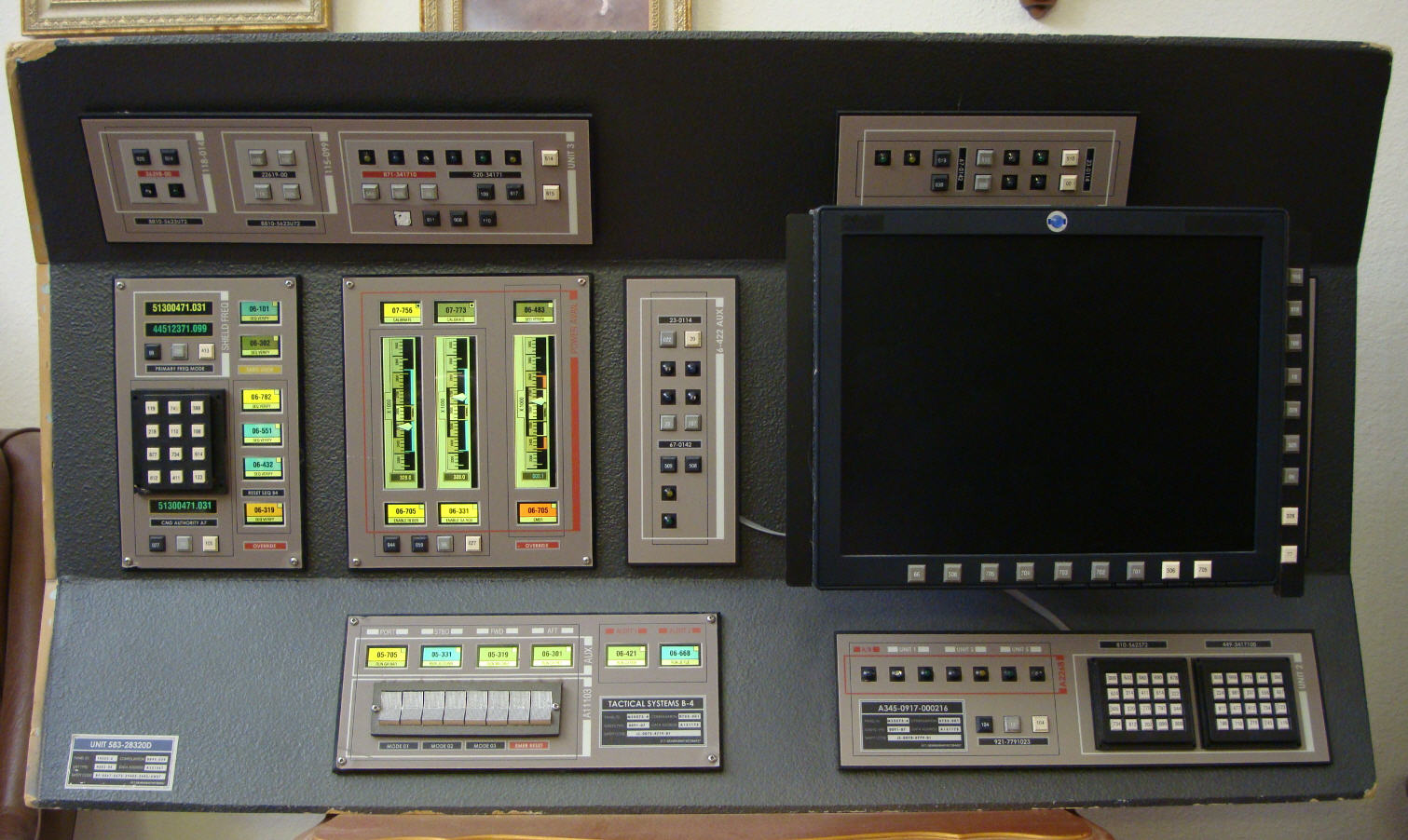 Was LCARS ever used in "Star Trek: Enterprise" or even a recognizable ...