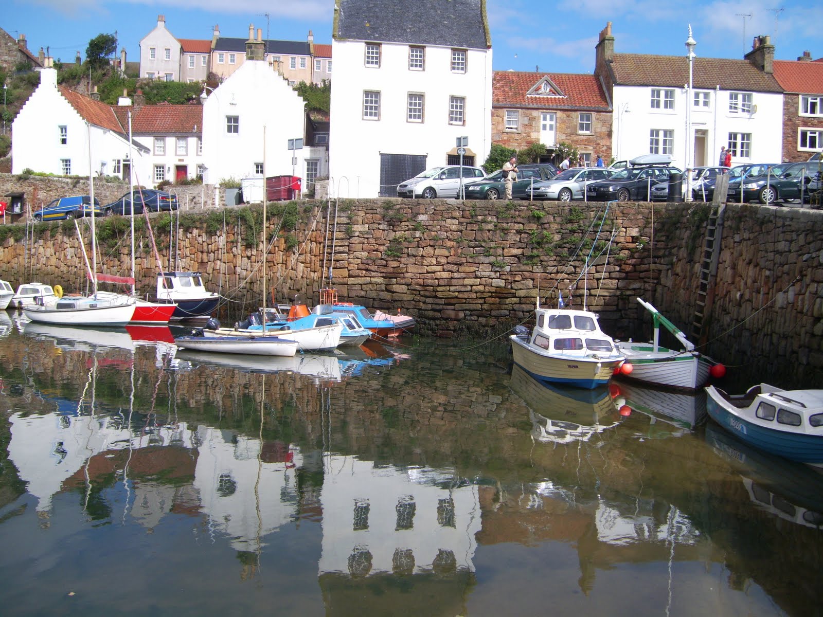 Cottages Scotland: Crail Harbour Fife Scotland