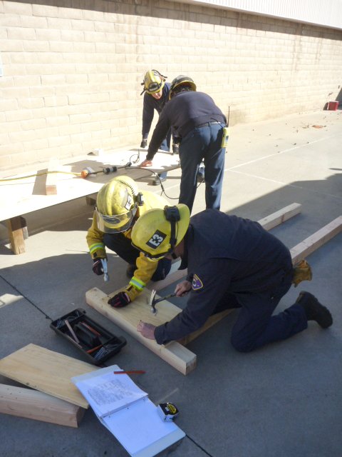 Lakeside Fire District: Rescue 3 Crews Practice Structural Collapse Skills