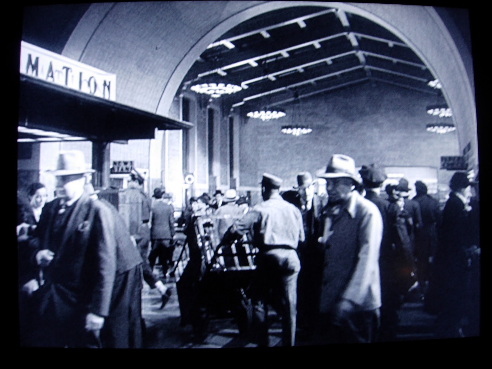 Dear Old Hollywood: Union Station (1950) - Film Locations