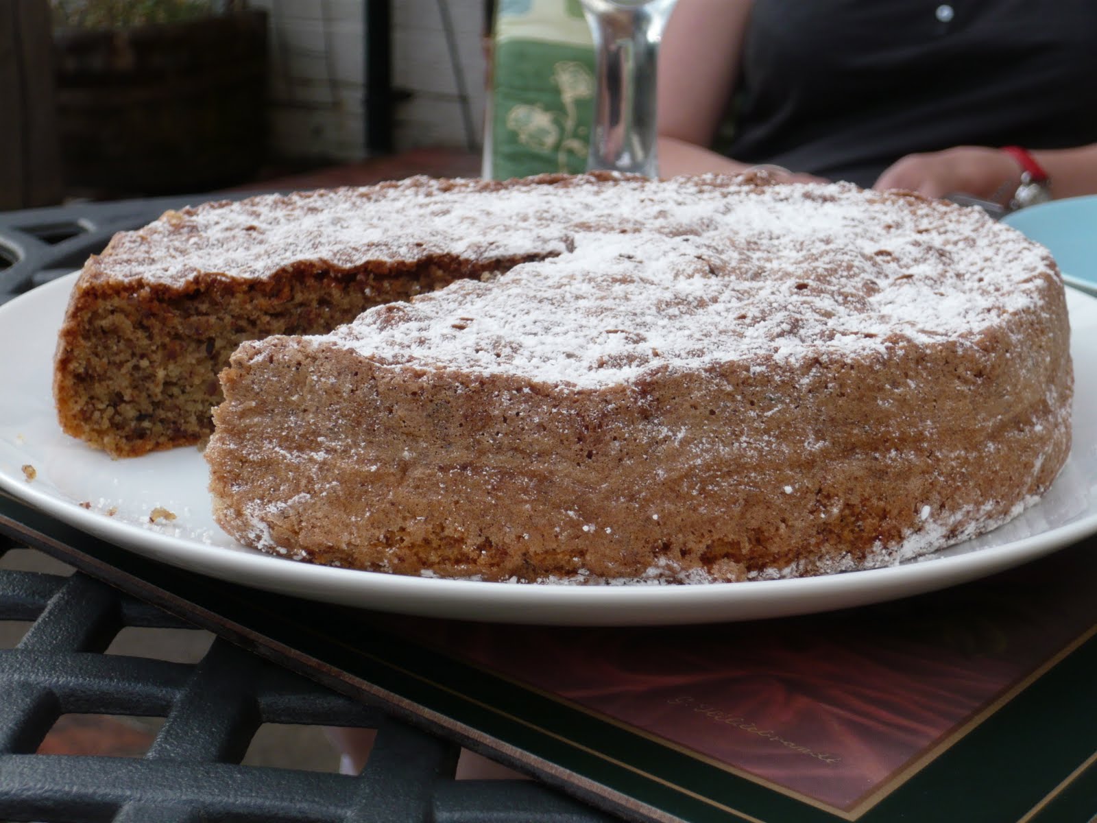 Cakes and Cardies: The Most Beautiful Boring Cake!