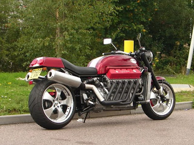 ♠ Motörheadster ♠: Another 500hp Motorcycle, I Kid You Not!