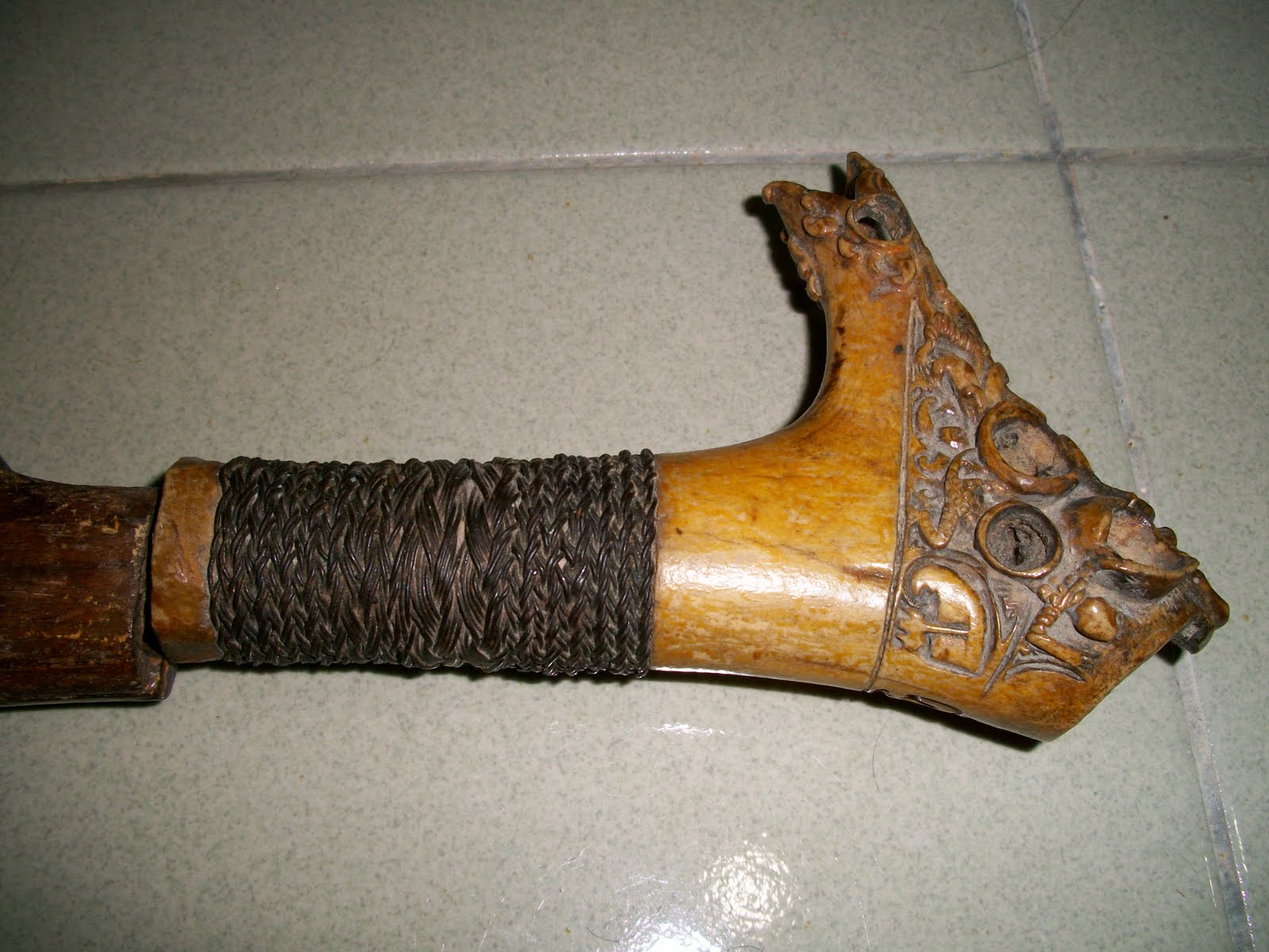 collectible items: The Iban "KELEWE" / Swords / Parang Panjang