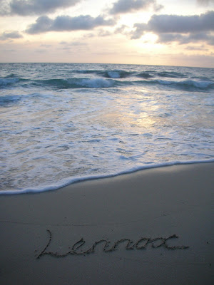 Christian's Beach: Zoë Harper and Lennox Maximilian Simpson