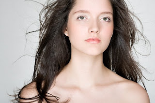 SCOUTING - AGÊNCIA DE MODELOS: Helena Hofmann