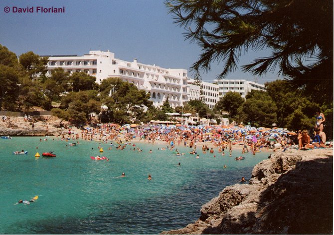 Johnsunseaandskytravel Can Picafort Majorca Travel Guide