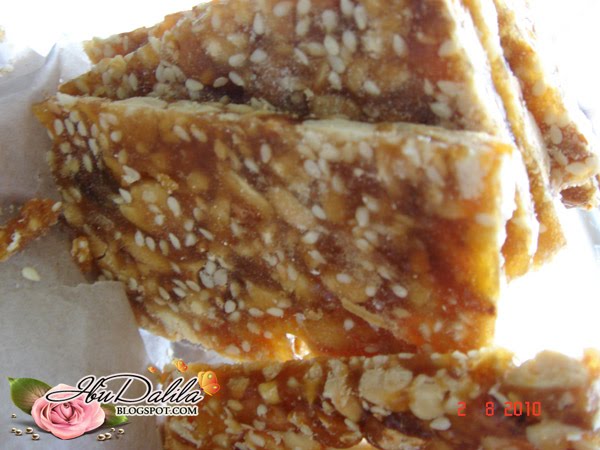 my love ~ibu arifa~: @ Kuih Kacang Potong