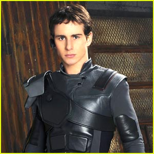 Aaron Stone – Captured Heroes