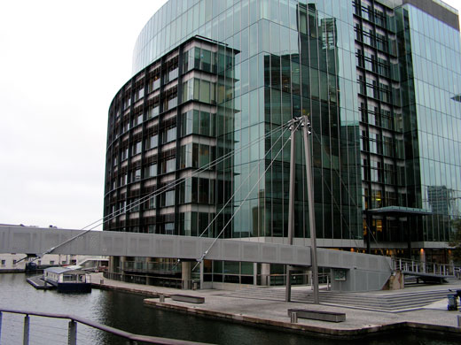 colon-dash: New office