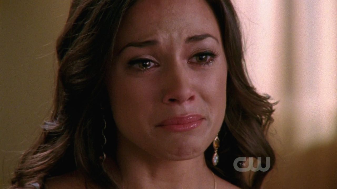 Kissonthechic.net: Alex Dupre from One Tree Hill Inspired Winged Eyeliner