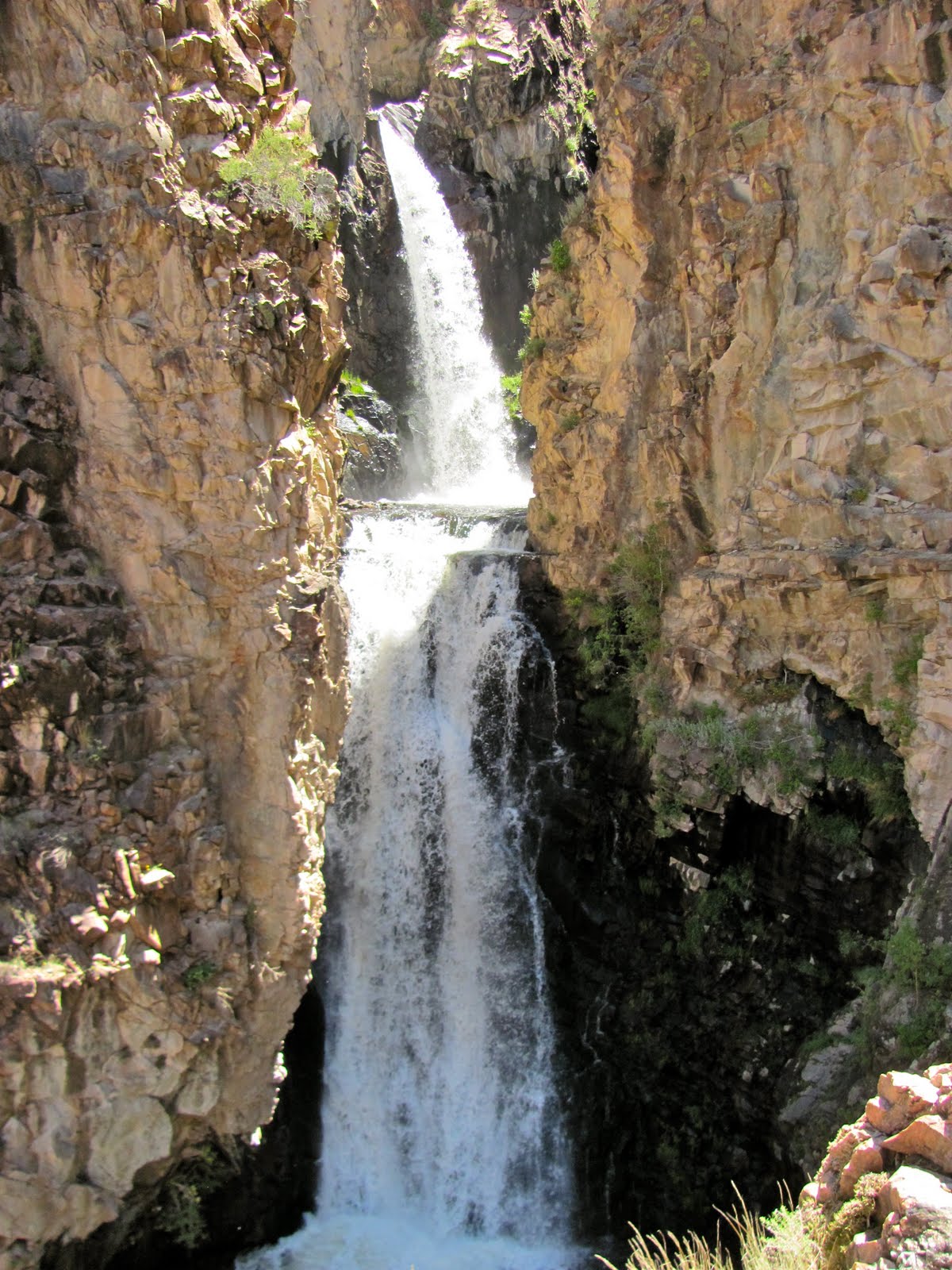 Mary and Keith's Excellent Adventure!: Fun Friday: Nambe Falls