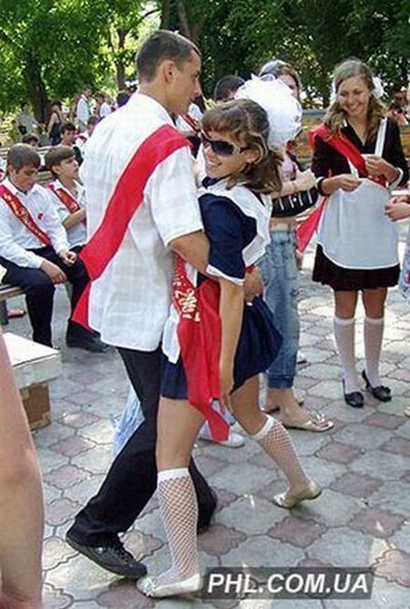 Russain School Graduation Girls-1