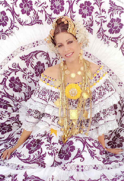 El Traje Tipico de PANAMA "LA POLLERA": HISTORIA DE LA POLLERA