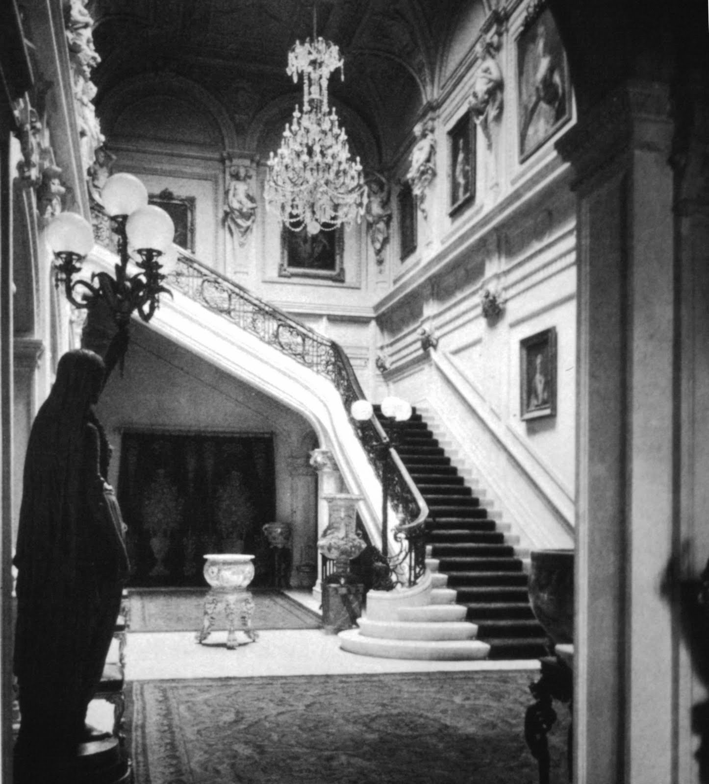 Mansions of the Gilded Age: " Staircases of the Gilded Age" The Astor ...