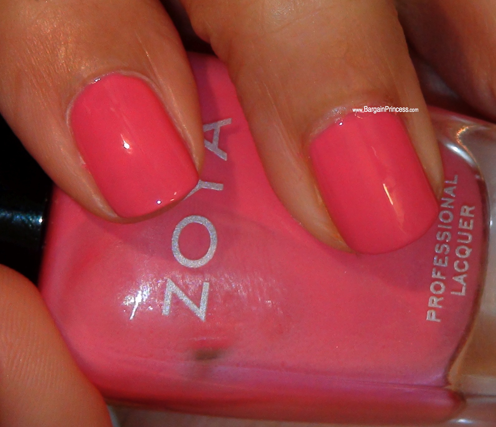 BargainPrincess: Zoya Swatches